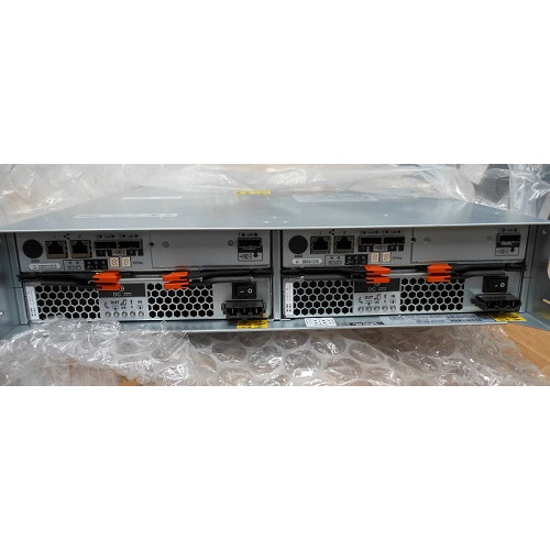 IBM Express DC Dual Controller Storage DS3524 1746C4T 69Y0259